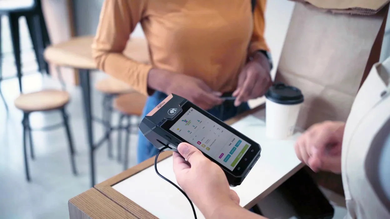 Ingenico | StartupIN by Ingenico: A guide to in-store commerce success